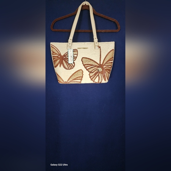 Brahmin | Bags | Brahmin Cream Butterfly Tote With Small Flaw See ...